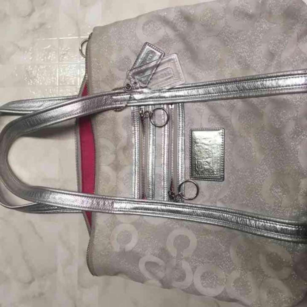 Coach 14576 Poppy Silver Op Art Glam Tote Bag Euc - Gem